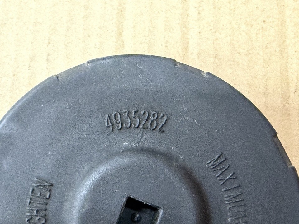 OEM Cummins 4935282 CP3 Fuel Injection Pump Access Cover 03-07 | eBay