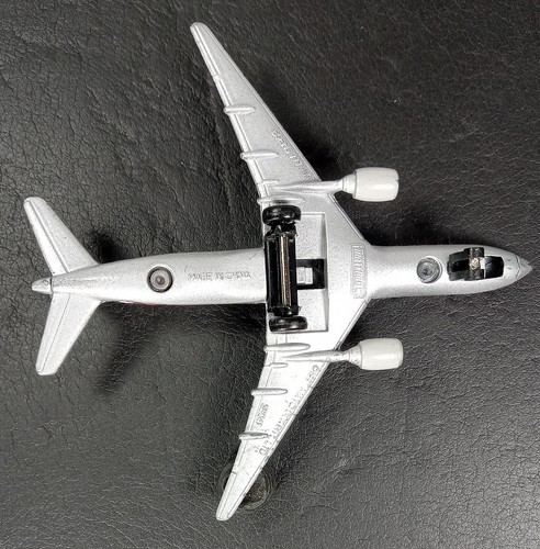 Matchbox American Airlines Jet Plane Die Cast Metal 1997 Boeing 777-200 ...