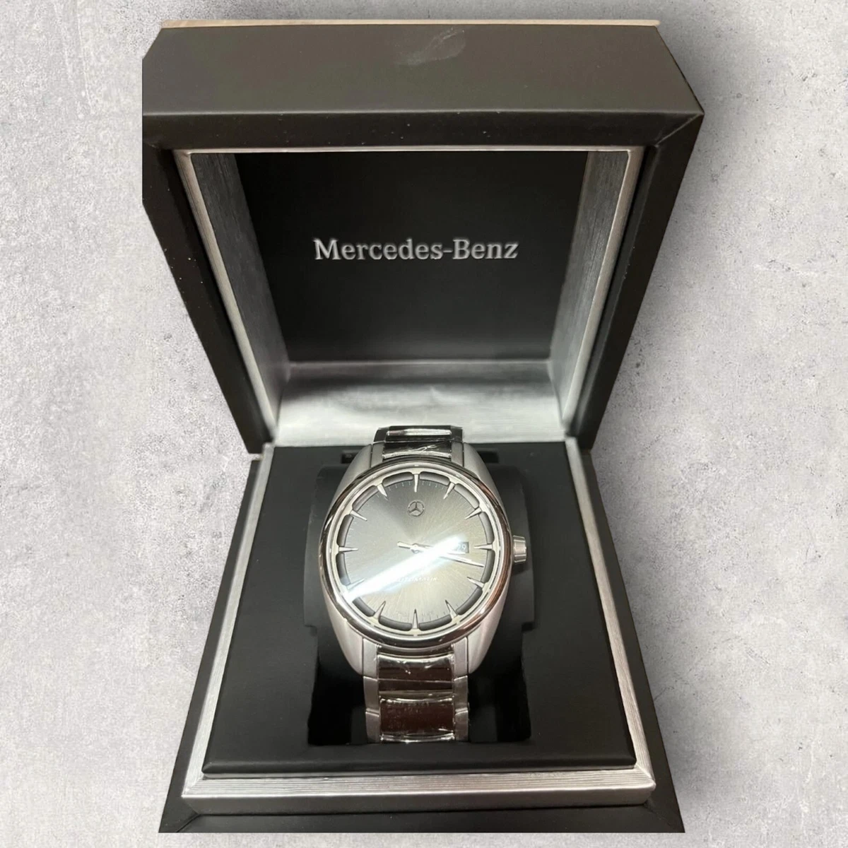 Mercedes Benz Smartwatch