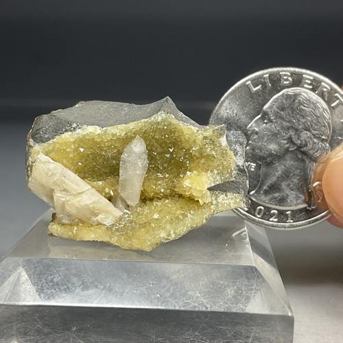 SS Rocks - "Fluorescent" Barite on Calcite (Meade Co, South Dakota) 10 ...