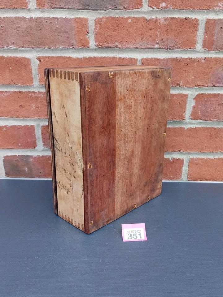 Vintage Wooden Storage Box 🌿 P351 (Old Rustic Wood Lockable First Aid ...