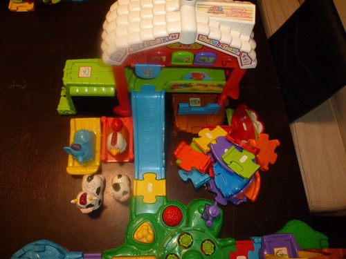 Vtech Go Go Farm Play Set with 6 Animals, Carrot Field, Swing - Large ...