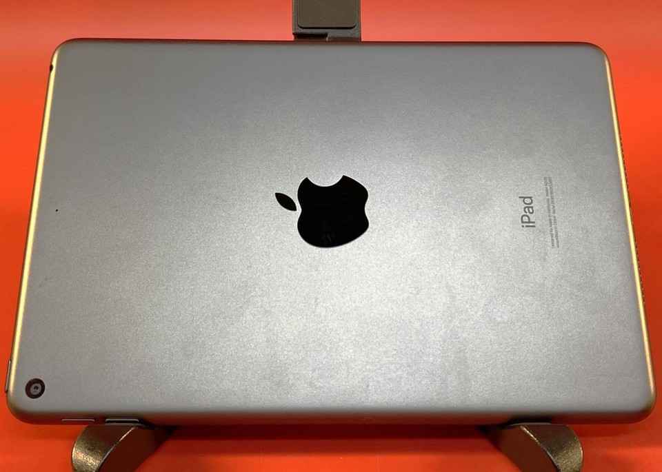 Apple iPad Mini 5 64 GB - Space Gray A2133 (WiFi Only) - Grade B - See ...