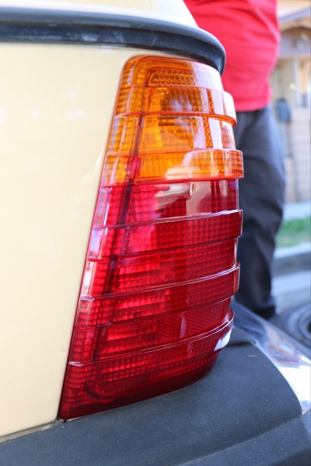 LEFT & RIGHT Mercedes-Benz 300td Wagon W123 S123 Taillight Tail Light ...