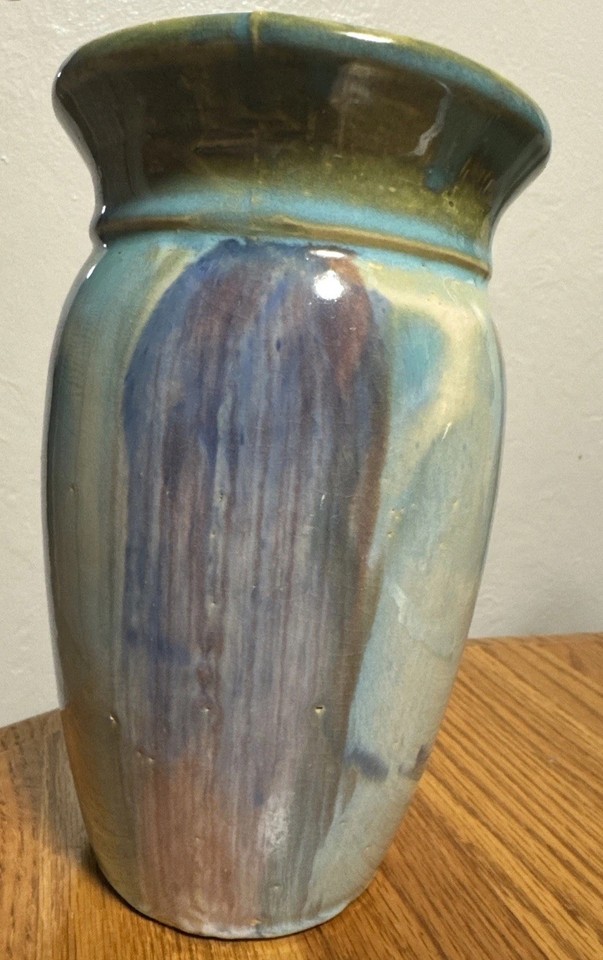 Vintage 1920's Hull Art Pottery 8" Vertical Stripe Vase Pastel # 32 | eBay
