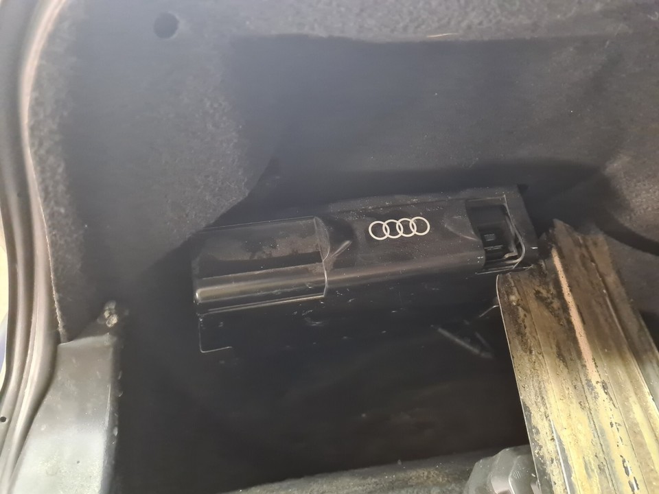 audi 80 cabriolet breaking 1.8 Petrol | eBay UK