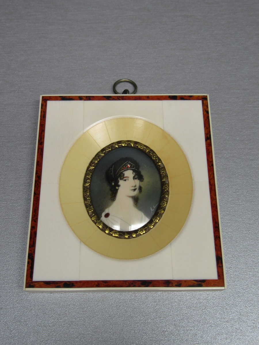 Magnifying Glass Painting