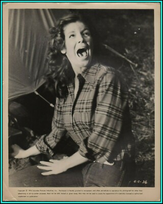 MARY ANN HEARN in "Grizzly" - Original Vintage Photo - 1976 | eBay