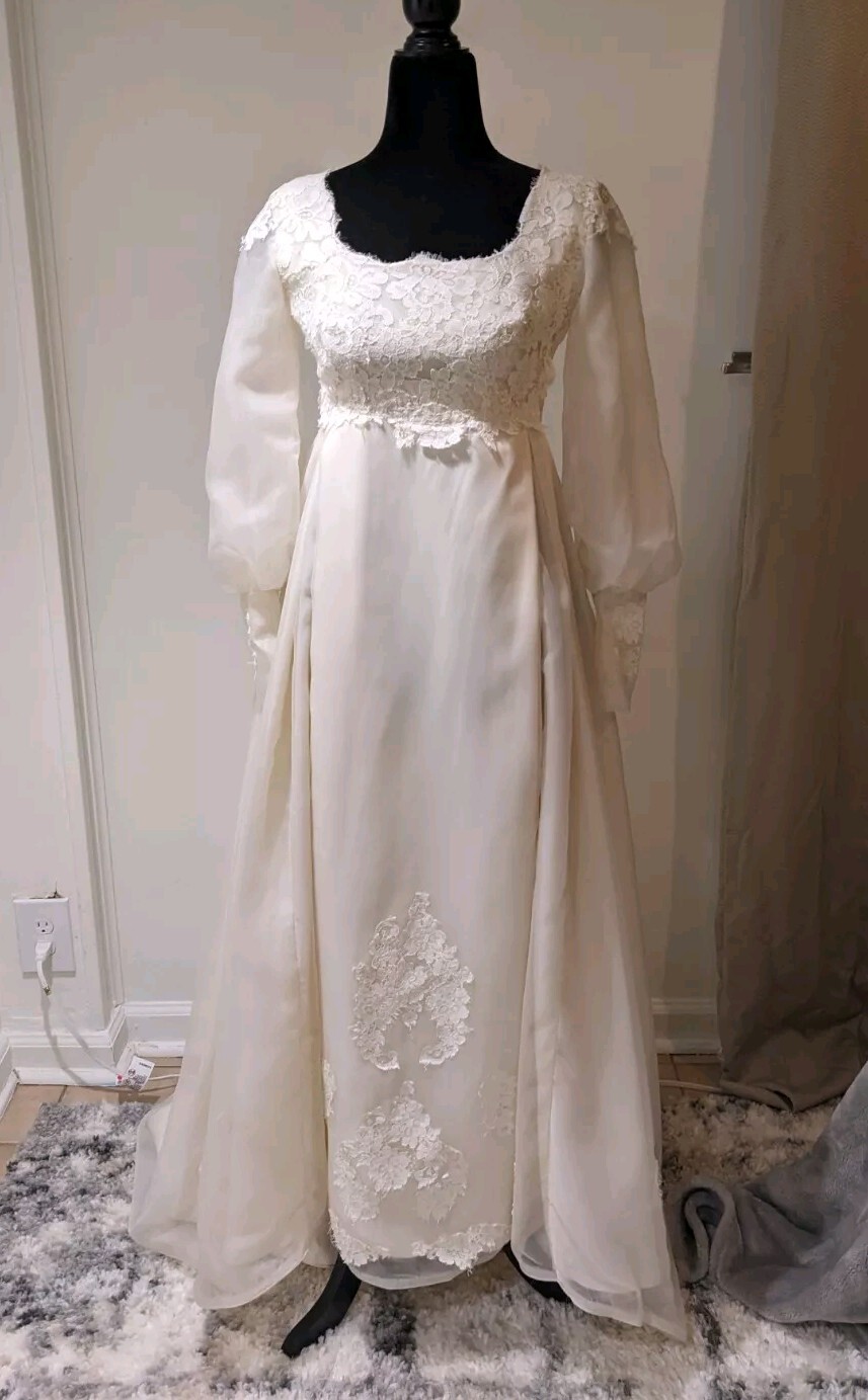 Vintage 1960s 1970s ILGWU Ivory Wedding Dress Empire … - Gem