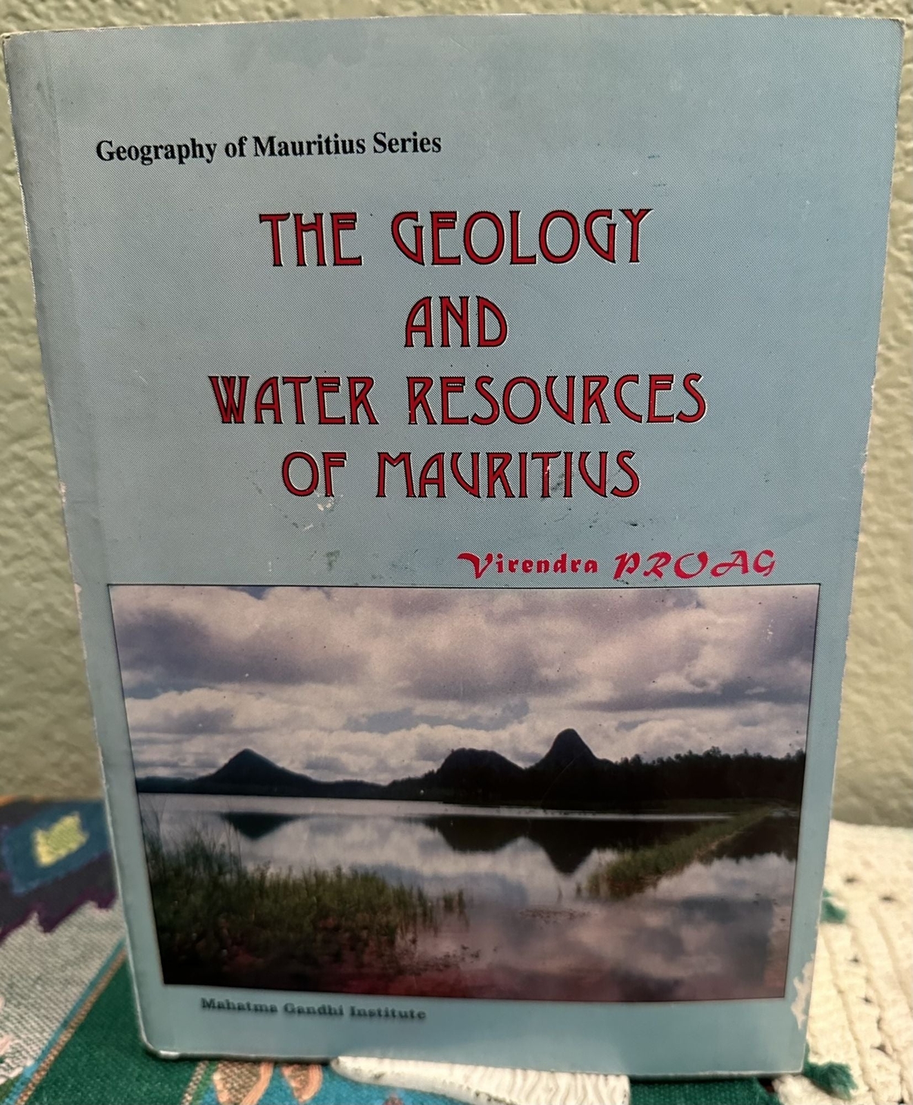 Virendra Proag / The Geology and Water Resources of Mauritius 1995 | eBay