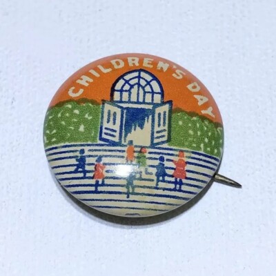 Vintage David C. Cook Publishing Co. Elgin Illinois Children’s Day Pin ...