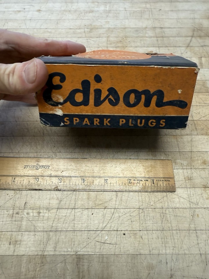 Antique Edison Spark Plugs With Original Boxes and Display Box 7 ...