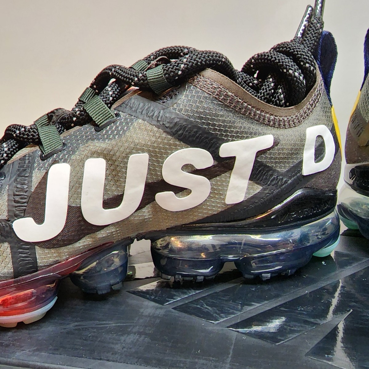 Nike Air VaporMax 2019 x Cactus Plant Flea Market CPFM Size Nike Air VaporMax 2019 x Cactus Plant Flea Market CPFM Size