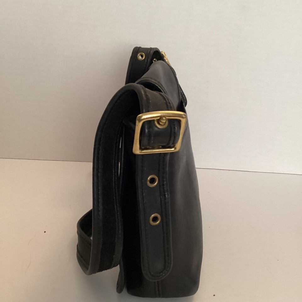 Vintage Coach Legacy Companion Flap 9715 Black Leather Crossbody ...