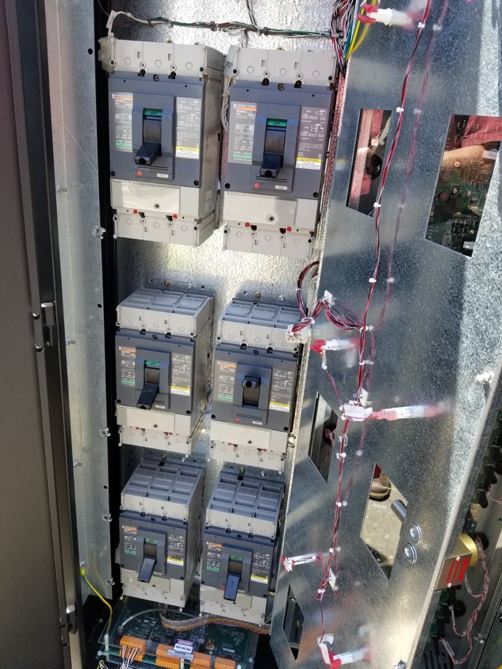 Merlin Gerin NSJ400A 400 Amp Compact Plug In 600V Circuit Breaker with ...