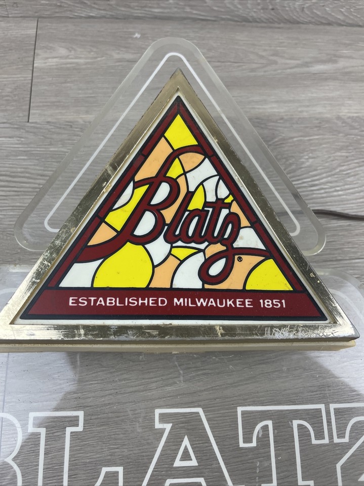 Vintage 1983 Blatz Lighted Beer Triangle Sign - Great Bar Light Sign ...