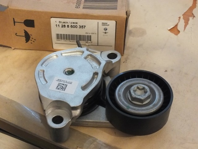 BMW & Mini Mechanical Drive Belt Tensioner 11288600357 Mn12 for sale ...