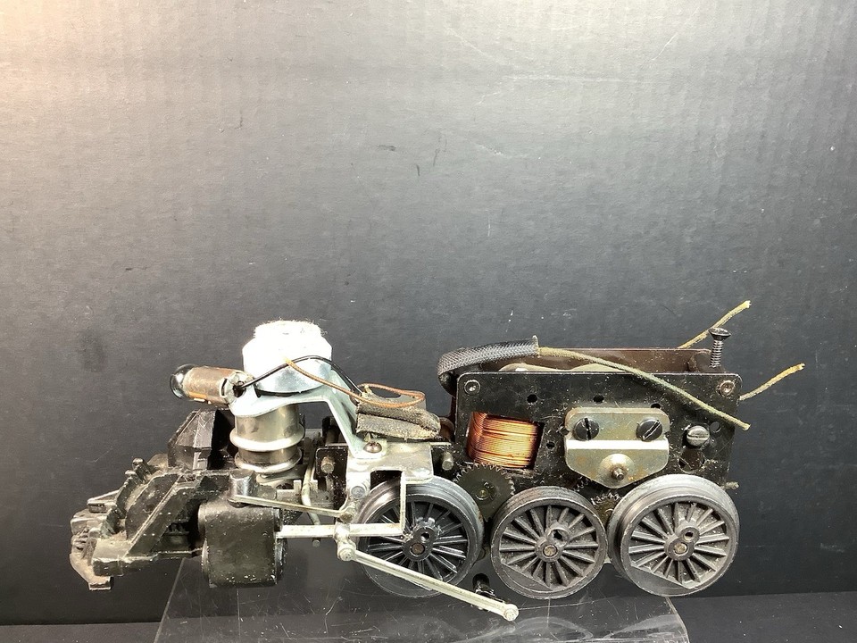 LIONEL POST WAR STEAM LOCO MOTOR 685/2055/2065 | eBay