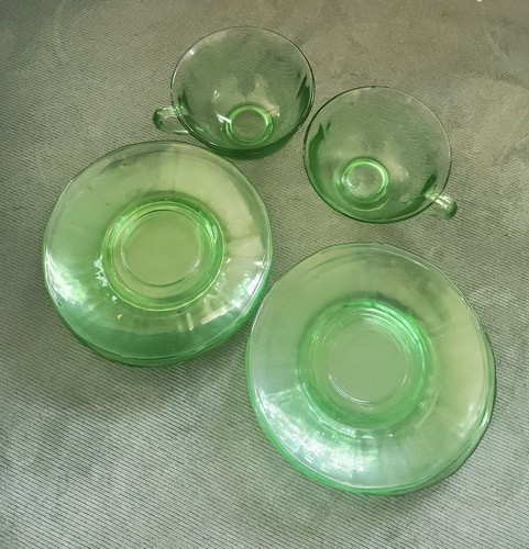 Green Depression Glass Set of 10 5.75" Saucers and 2 Footed Cups | eBay