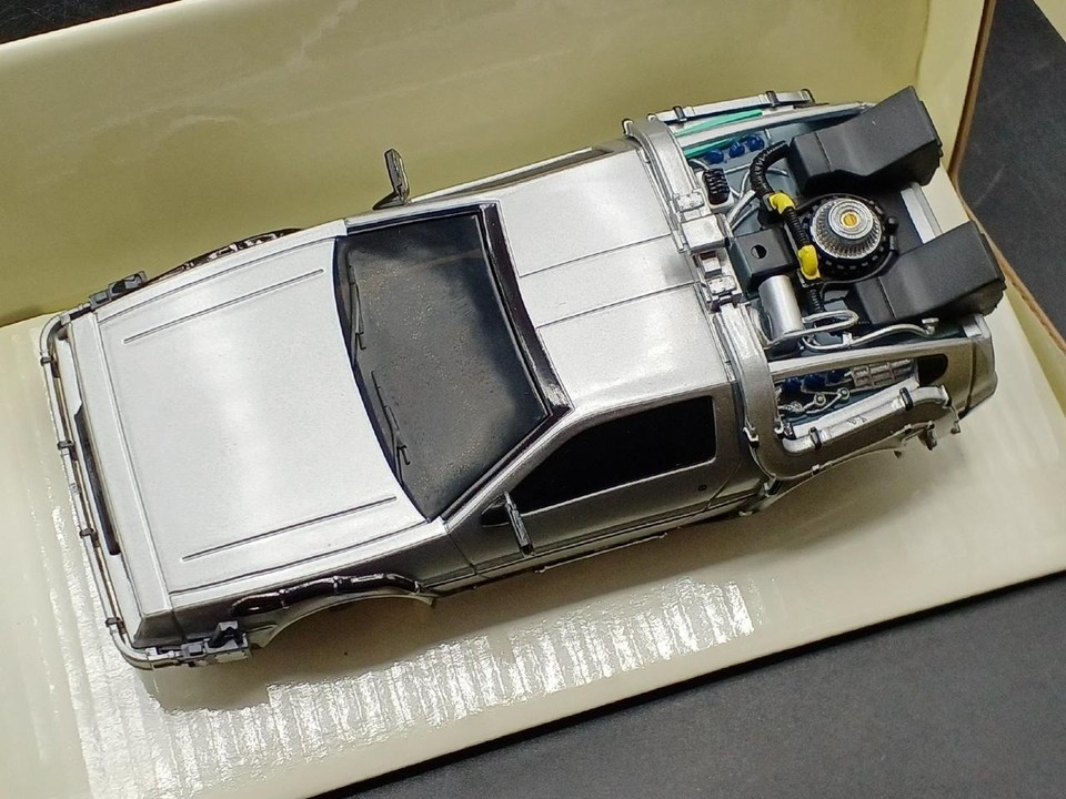 BACK TO THE FUTURE Delorean Model RC Toy Car KYOSHO MINI-Z Racer Pokka ...