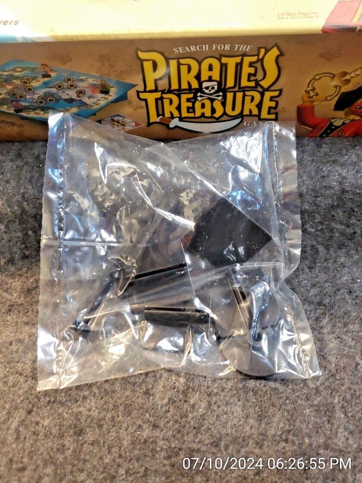 LEGO Search For The Pirates Treasure Game - Replacement Game Parts ...