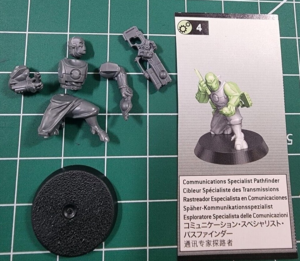 Warhammer 40k bits Tau pathfinder kill team. Bits, drones, individual ...