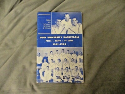 1961-62 DUKE BASKETBALL MEDIA GUIDE Yearbook VIC BUBAS ART HEYMAN JEFF ...