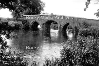 Tgv-6 Oldest Bridge Over River Thames, Radcot, Oxfordshire. Photo | eBay UK