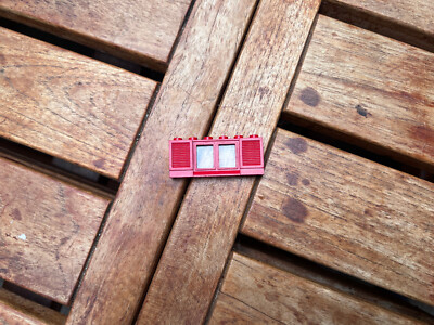 LEGO Red Window 1x6x2 Shutters Extended Lip Solid Studs Glass 646ac01 ...