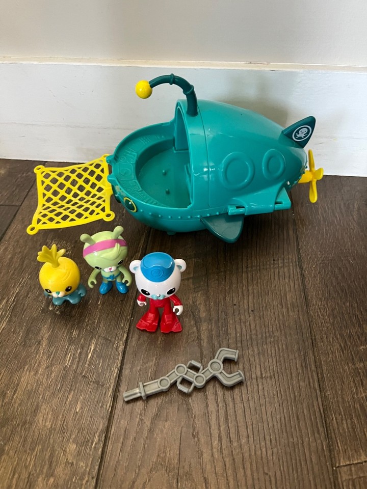 Octonauts Gup-A Mission Vehicle Submarine Toy Captain Barnacles Figures ...