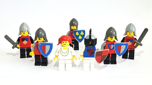 Lego Classic Castle Minifigure Lot w/ 7 Knights & Princess Figure ...