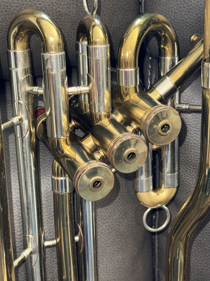 FE Olds Studio Model 3 Valve Baritone Horn 1954 SN 144199 Excellent ...