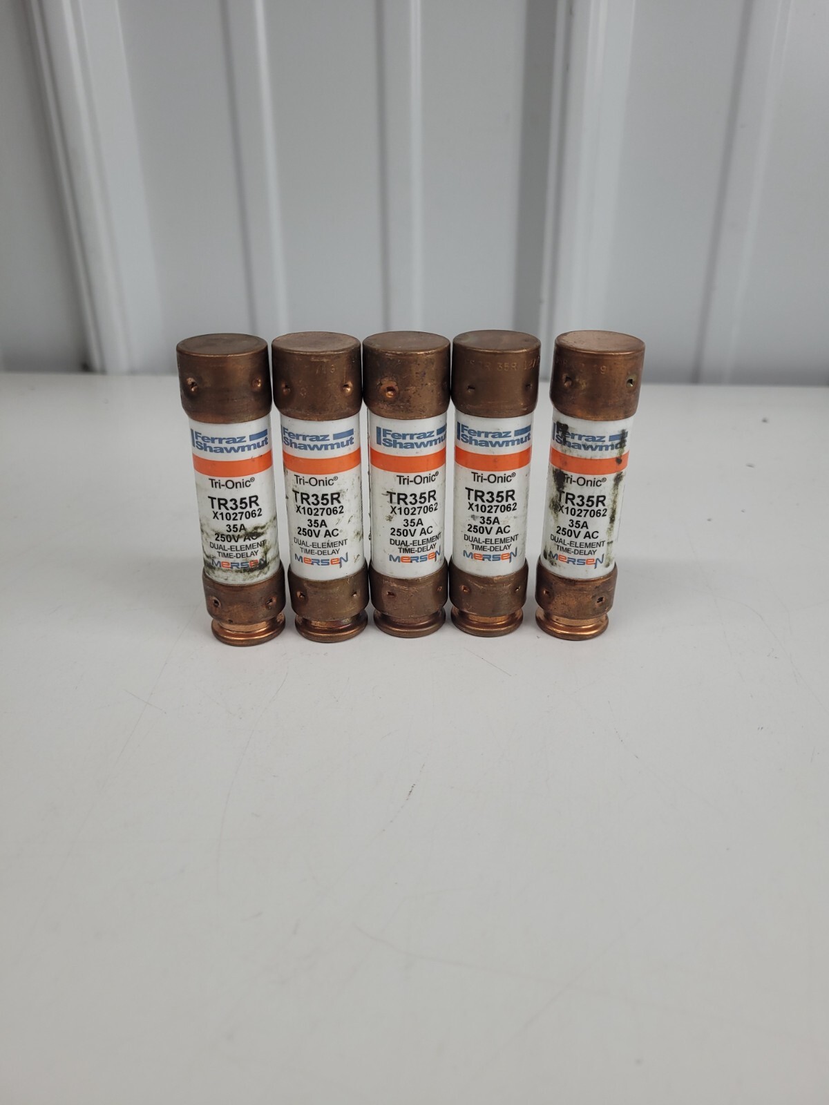 MERSEN FERRAZ SHAWMUT TR35R 35 AMP 250 VOLT LOT OF 5 FUSES NOS h8 | eBay