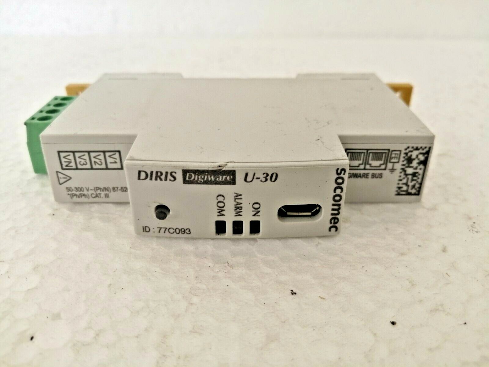 SOCOMEC DIRIS Digiware U-30 Voltage Measurement Module Reference: 4829 ...