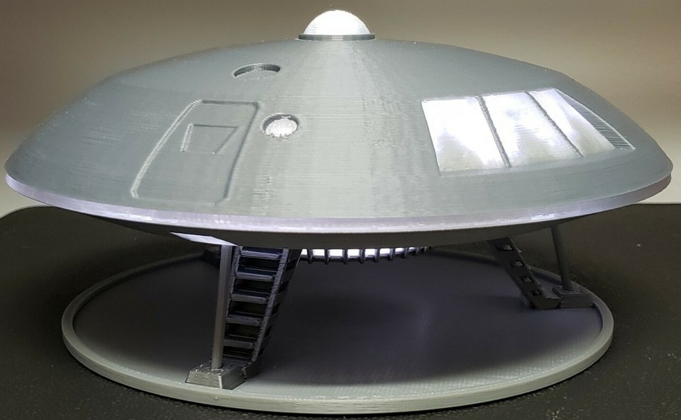 Jupiter 2 [from Lost in Space] - Large - includes battery-powered ...