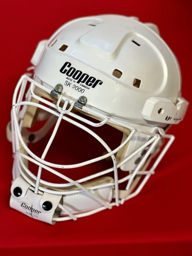COOPER SK2000 White Senior Ice Hockey Helmet w HM30 Cat Eye Goalie Cage ...