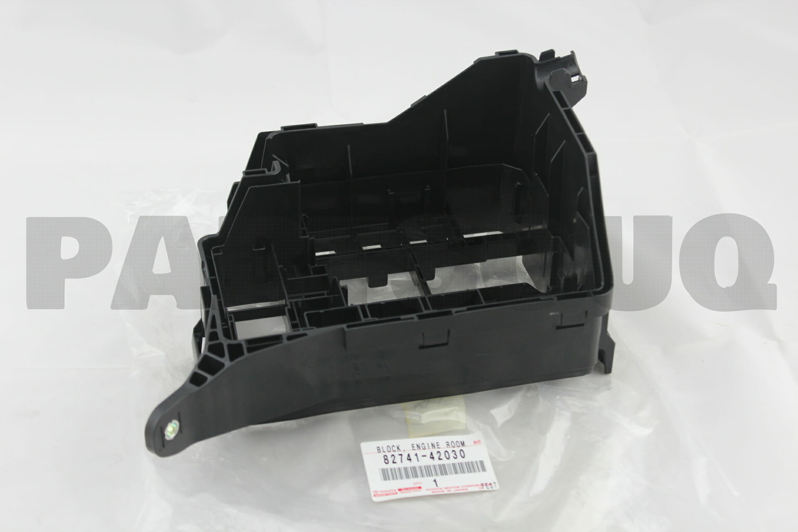 8274142030 Genuine Toyota BLOCK, ENGINE ROOM RELAY 82741-42030 | eBay