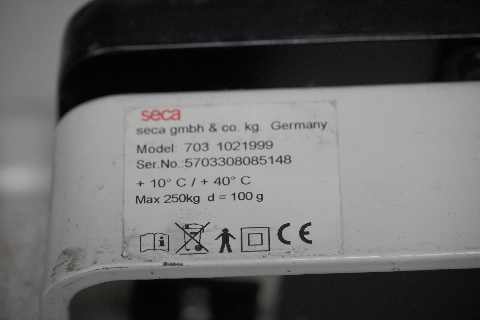 seca 703 1021999 column scale, max 250kg, d = 100 g | eBay
