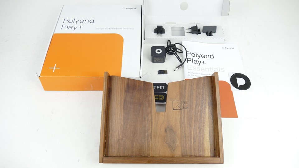 Polyend Play+ Groovebox NEUwertig + OVP + Rechn./2J. GEWÄHR! | eBay