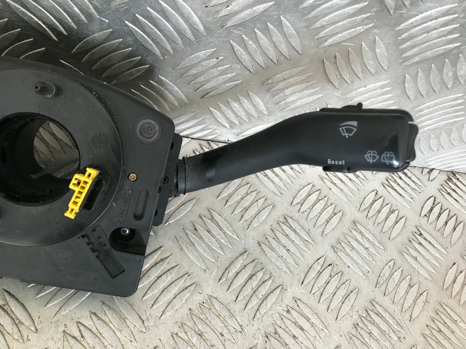 Commodo COM Commande Volant - VOLKSWAGEN PASSAT IV (4) -Réf ...