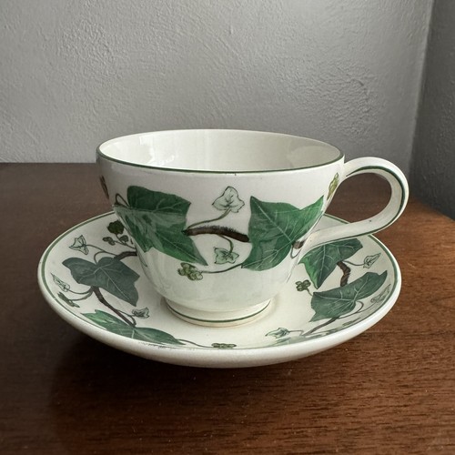 Wedgwood Napoleon Ivy Cup & Saucer #AL4751 Green Queensware Etruria ...