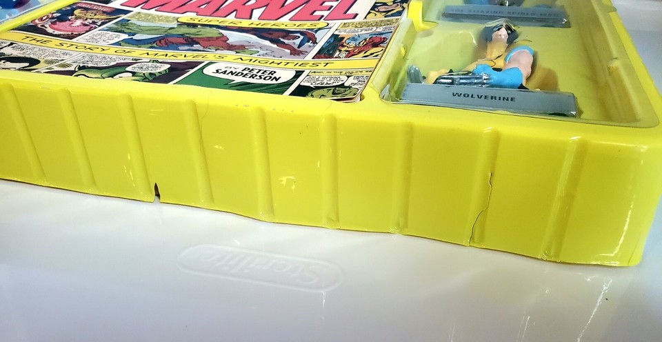 CLASSIC MARVEL SUPER HEROES COLLECTOR'S EDITION BARNES & NOBLE BOOK ...