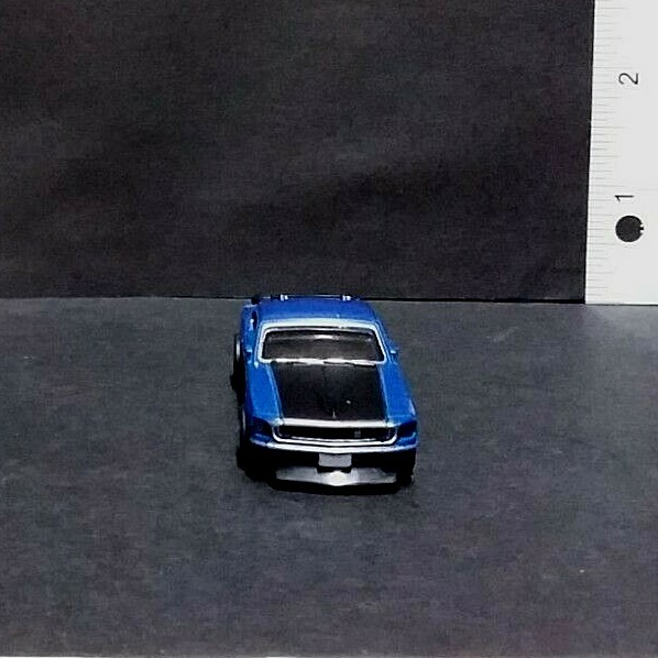 MUSTANG BOSS 302(1969) Mini Car Collection CAR582 Free Registered Mail ...