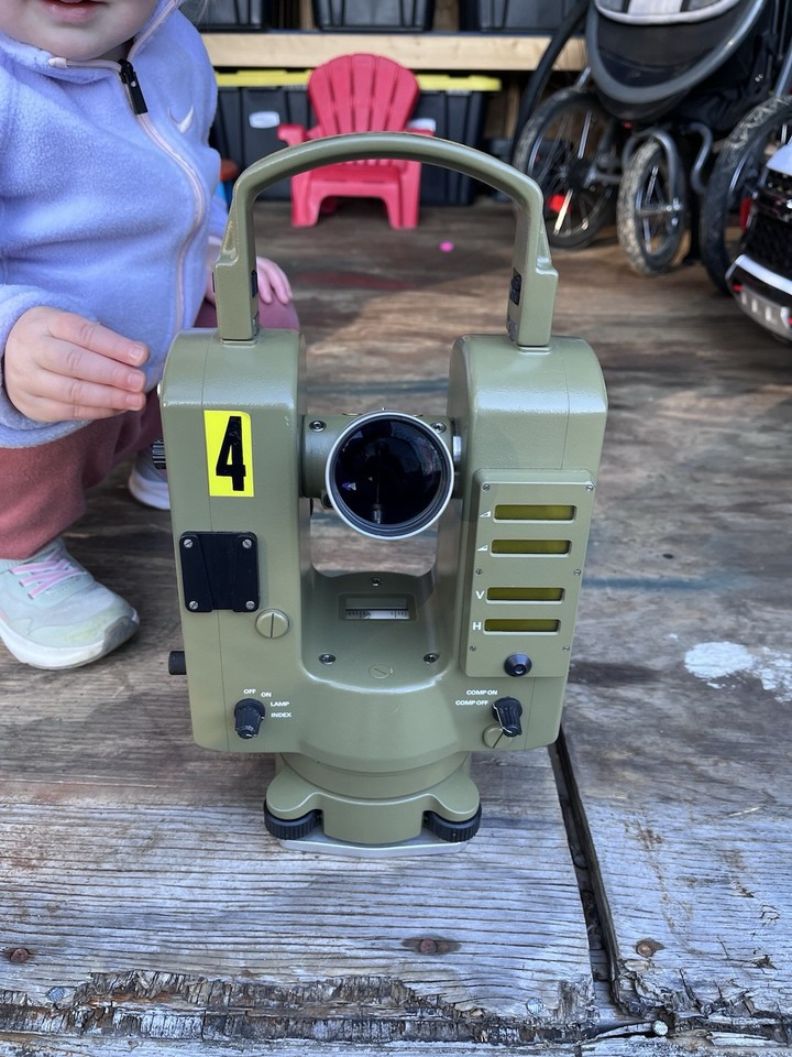 Kern E2 Electronic Theodolite with Case | eBay