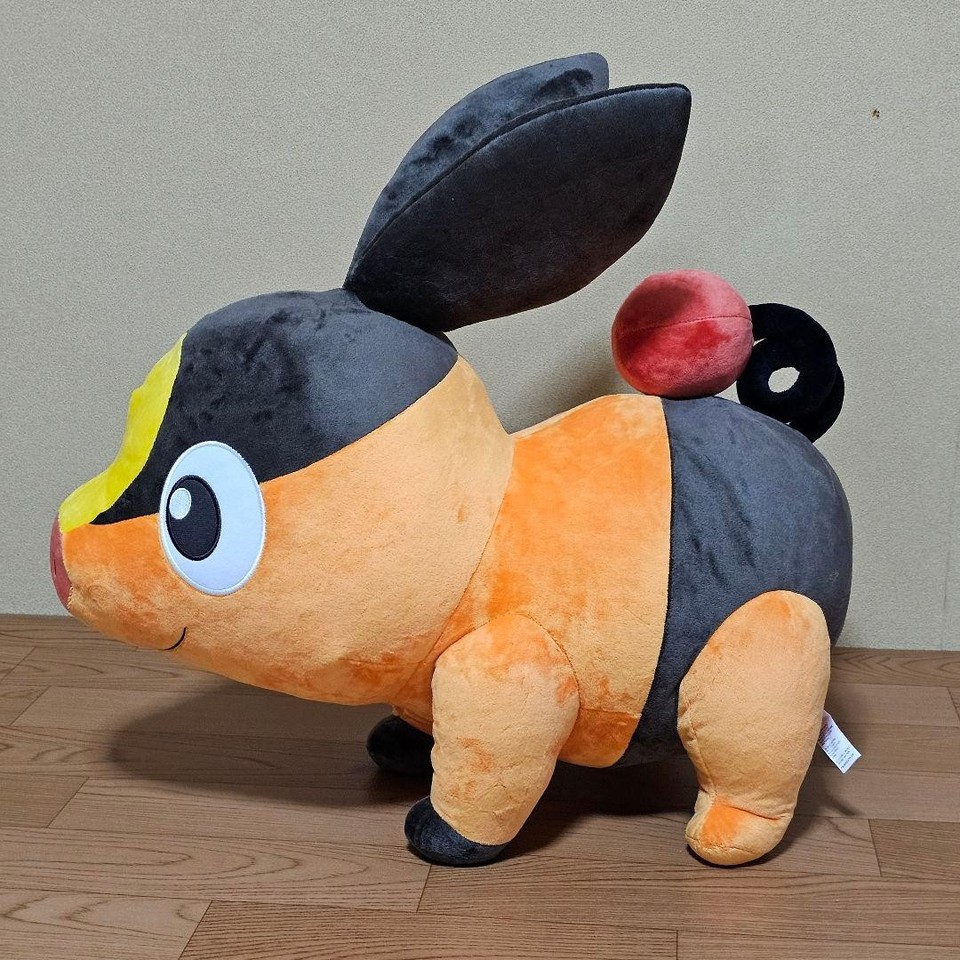 Pokemon Tepig LifeSize Plush Toy 50cm No Tag Center Limited Edition ...