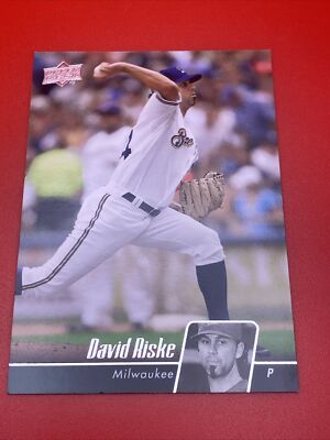 2010 Upper Deck Milwaukee Brewers Baseball Card #302 David Riske | eBay