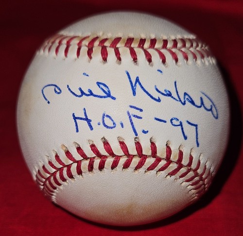 PHIL NIEKRO AUTOGRAPH AUTO SIGNED BASEBALL BALL RAWLINGS ONL BRAVES HOF ...