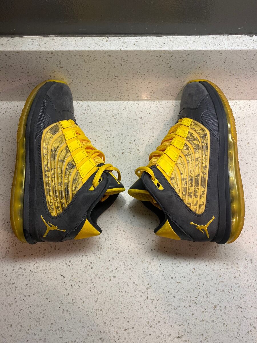 2011 Jordan Big Ups Sz 9 Anthracite Varsity Maize 467893-009 2011 Jordan Big Ups Sz 9 Anthracite Varsity Maize 467893-009