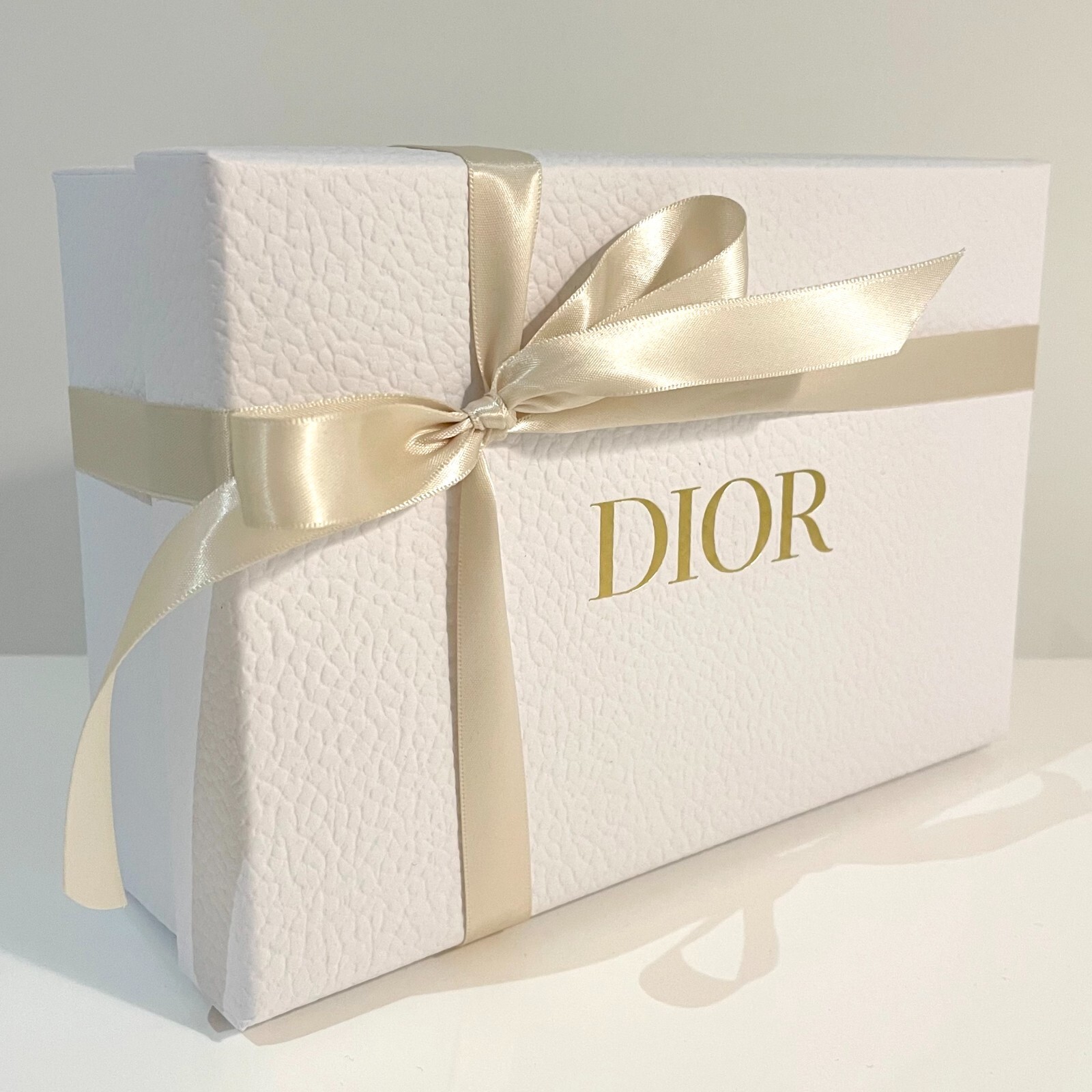 【人気商品！】 DIOR BOX sushitai.com.mx