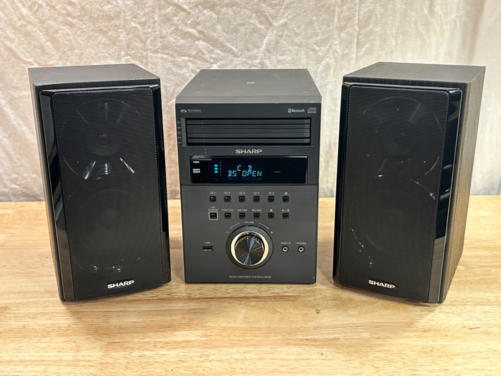 Sharp XL-BH250 Bluetooth 5-Disc Compact Stereo No Remote Tested ...